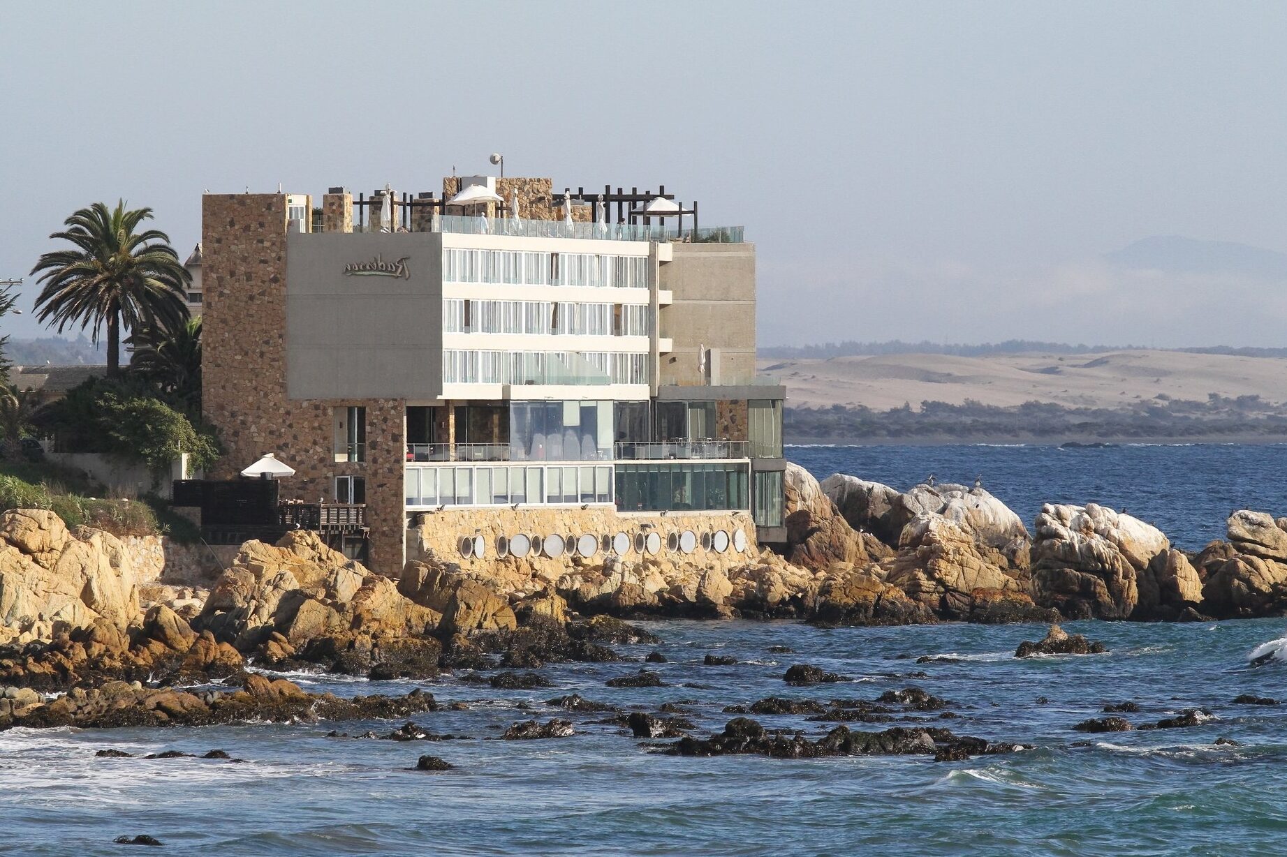 Radisson Blu Acqua Hotel Spa en Concón - COMPARAR PRECIOS